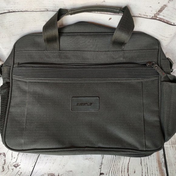 Bose | Bags | Bose Leeds Messenger Laptop Bag | Poshmark